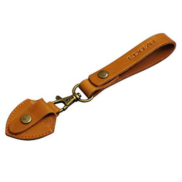 Oリングにより、単体ではキーホルダーとしても使用可能なピックケースです。ギターケース、ベルト、バッグ等に取り付けできるストラップパーツが付いています。国産ならではの丁寧な加工。【gift_pickcase】