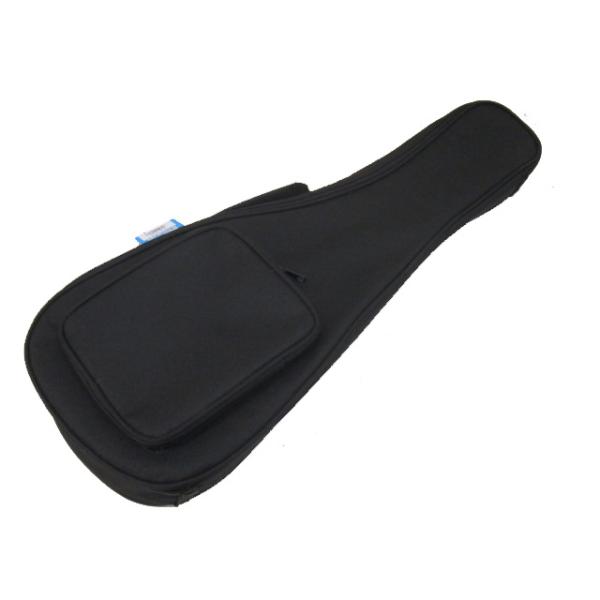 リュック型のシンプルで飽きのこないデザイン！やわらかいクッションと大きなポケットがついたソプラノウクレレ用ソフトケースです！
