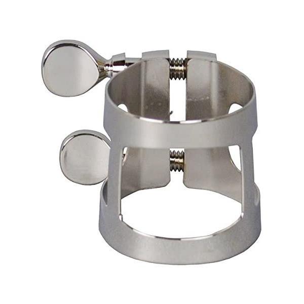 ヤマハの楽器を購入すると付属する、スタンダードなリガチャーです。クセがないので、初心者の方におすすめです。リード側にネジのある表締め（順締め）