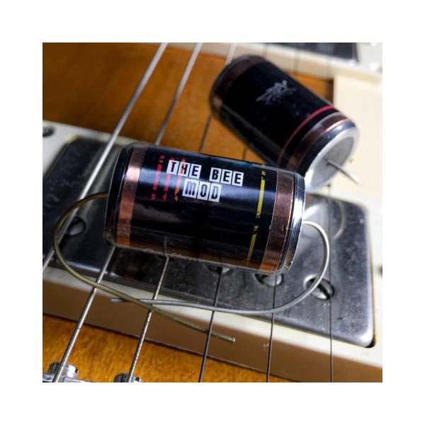 １９５６〜１９６０年に代表的セットネックタイプギターに搭載されていたモデルを基にしたトリビュートシリーズです。高音の喰いつきがありつつ滑らかな音色、歪ませた時の中低域の太さや、フロントピックアップでの艶とタイトさの両立等のポイントを備えてい...