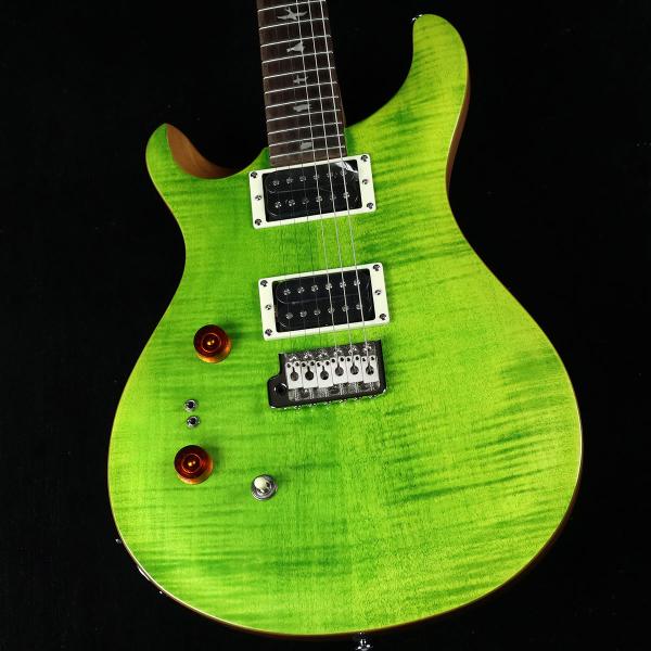 PRSの代名詞ともいえるCustom 24に対し、SE Custom 24-08 LeftyはオリジナルのCustomシリーズの重要な要素であるメイプル・トップ、マホガニー・バック&amp;ネック、24フレット、25インチ・スケールを採用し...