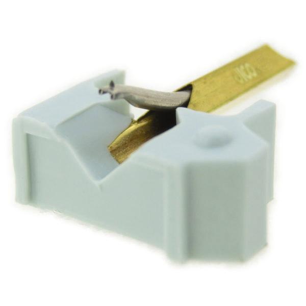 192-44C SDは、SHURE（シュアー）のレコードカートリッジ：M-44Cに使用できる、メーカーが製作した純正の針ではない、純正針と同等の性能を備えた代替針（交換針）です。この代替針（交換針）は「合成ダイヤ丸針」タイプです。標準的な円...