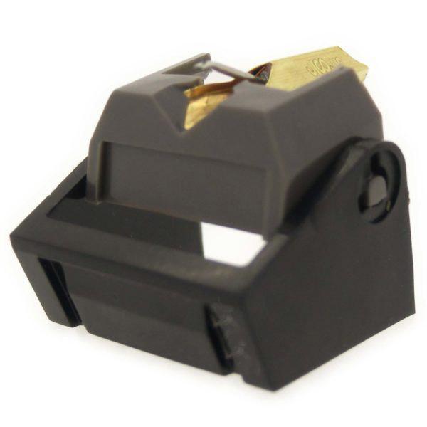 192-95Gは、SHURE（シュアー）のレコードカートリッジ：M-95Gに使用できる、メーカーが製作した純正の針ではない、純正針と同等の性能を備えた代替針（交換針）です。この代替針（交換針）は「合成ダイヤ丸針」タイプです。標準的な円錐形状...