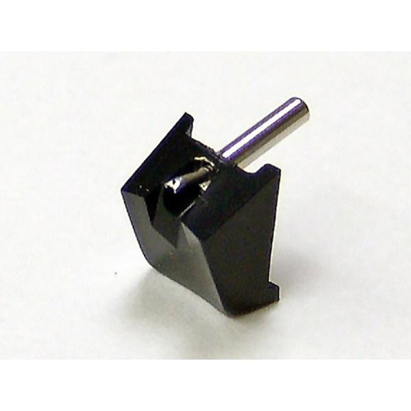 243-600は、Stanton（スタントン）のレコードカートリッジ：600Aに使用できる、メーカーが製作した純正の針ではない、純正針と同等の性能を備えた代替針（交換針）です。この代替針（交換針）は「合成ダイヤ丸針」タイプです。標準的な円錐...