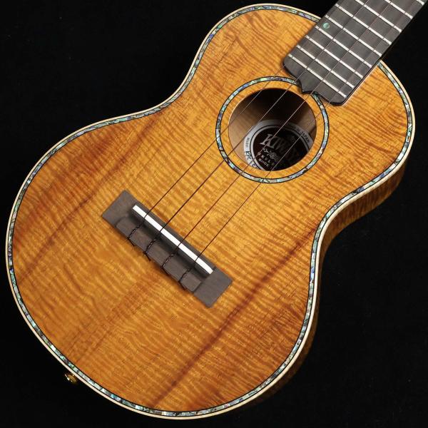 1919年創業の老舗キワヤ商会が2004年から海外に向けて「KIWAYA」のブランドで日本製ウクレレの出荷を始めて以来、Made in Japanのクオリティは世界的にも高く評価され今日でも多くのプレイヤーに絶大なる支持を得ています。「KP...