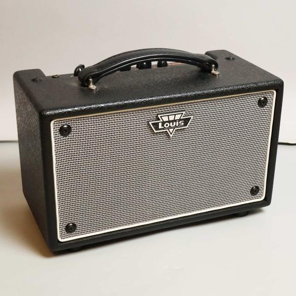 ・コンパクトなボディでありながら3ｉｎ.スピーカーを2台搭載することで、15ｗ出力を確保、余裕のある低域再生力です・内部回路は長年の経験を持つ日本人技術者が国内で設計・BASS（低域）MIDDLE（中域）TREBLE（高域）の3BandEQ...