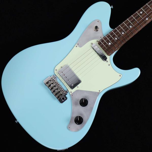 Sugi Guitars代表の杉本 眞氏と旧知の仲であるビルダーTim Wilson氏の工房にて製作されていたUSA製 Rainmakerのコンセプトを踏襲しつつ、細部の仕様を見直し国内のSugi工房にて製作されたMade in Japan...