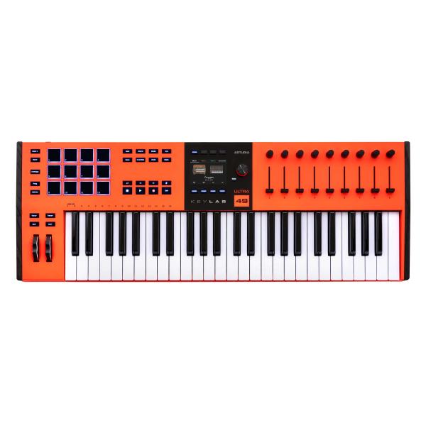 KeyLab mk3 は、コンピュータの拡張だけではなく、あなた自身のイメージの拡張を提供します。プロフェッショナルで人間中心のデザインの KeyLab mk3 は、あらゆる機能を備えた MIDI コントローラーの利点を組み合わせ、どんなセ...