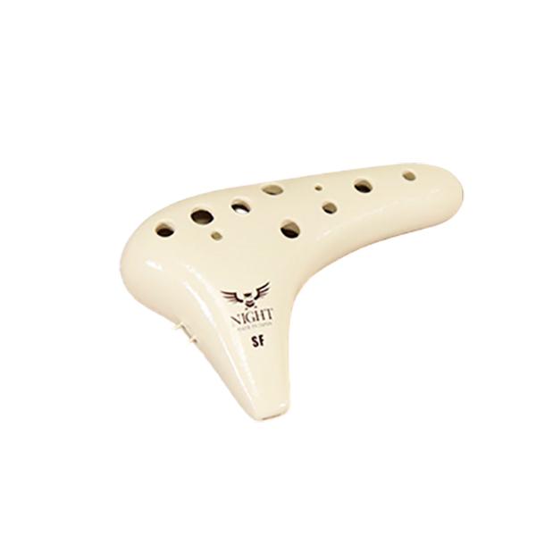 オカリナを始めたいとお考えの方に、最初に手にしていただきたいオカリナです。リーズナブルでありながら、全音域バランスの取れた調律が施され、安定した吹きやすさで初心者に最も選ばれているオカリナです。ここから始まるオカリナライフをお楽しみください...