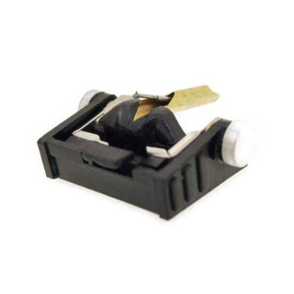 192-VN45Eは、SHURE（シュアー）のレコードカートリッジ：V15/IVに使用できる、メーカーが製作した純正の針ではない、純正針と同等の性能を備えた代替針（交換針）です。対応カートリッジ：V15/IVこの代替針（交換針）は「無垢ダエ...