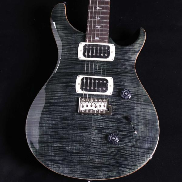 PRSとしてのサウンドクオリティを継承しつつも、手頃な価格帯でのギターを実現したSEシリーズは、2001年の登場以来、同価格帯のマーケットシェアに於ける確固たる地位を築き上げ、PRSの主力ラインナップのひとつまでに成長を遂げました。 数多く...