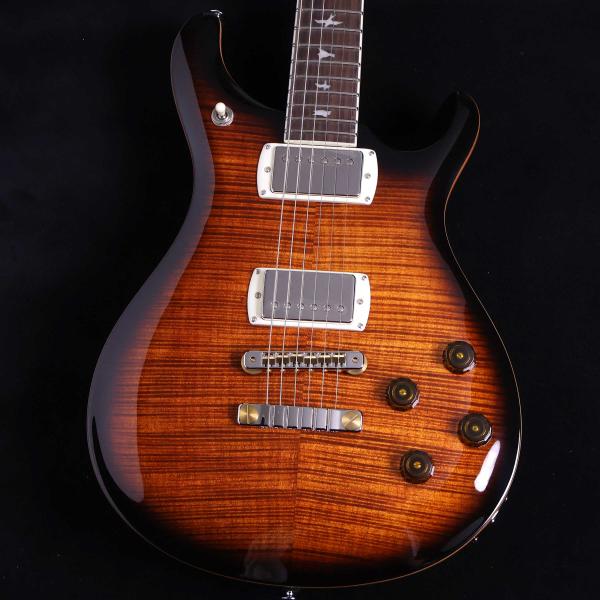 SE McCarty 594はヴィンテージギターのサウンドにインスパイアされ、誕生したモデルです。2ヴォリューム＆2プッシュ/プル・トーン・コントロール搭載により、ハムバッキングサウンドとシングルコイルサウンドをスムーズに切り替えることが出...