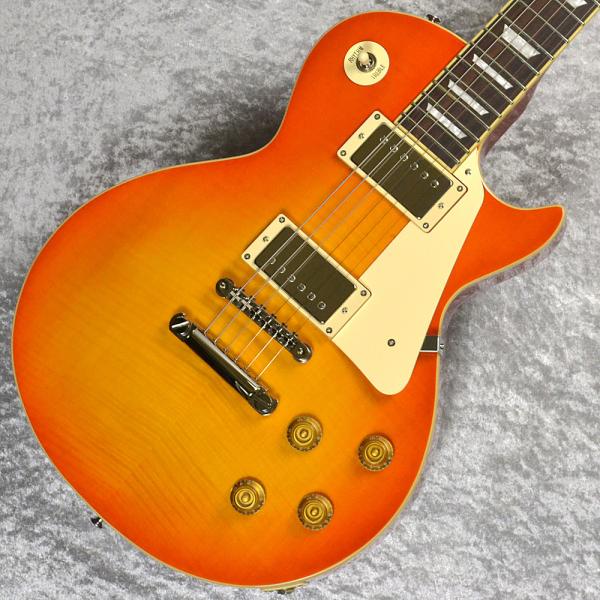 ESPやNavigatorの遺伝子を受け継ぐ国産ブランド・EDWARDS製のレスポールタイプが入荷。オーソドックスなレスポールスタイルですが、楽器の持つ本来のサウンドを忠実に引き出す「EDWARDS Legacy Pickup」や信頼の日本...