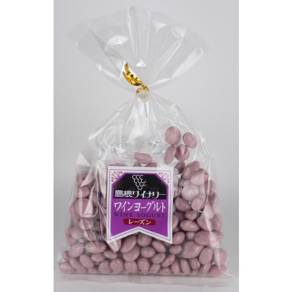 ■商品情報　　【原材料名】準チョコレート（砂糖、植物油脂、全粉乳、乳糖、発酵乳粉末、ココアバター、デキストリン、フラクトオリゴ糖）（国内製造）レーズン、粉末酒、マルトデキストリン/香料、光沢剤、乳化剤、野菜色素、酸味料、（一部に乳成分・大豆...