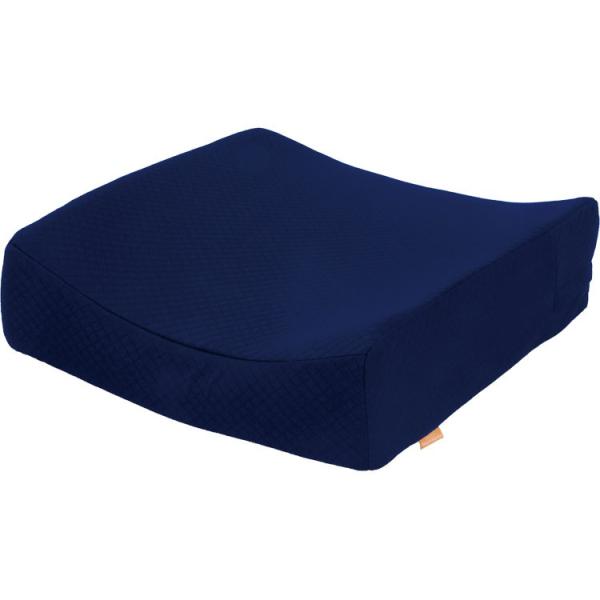 ●サイズ／幅40×奥行42.5×厚さ7（高部12）cm●重さ／720g●材質／特殊ウレタンフォーム、ポリエステル●付属品／カバー●生産国／日本★別売替カバー：有り●ケース入数（ケース購入時）/5・圧分散と座位保持を両立したロングセラーの車い...