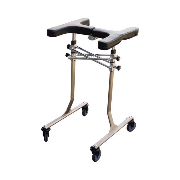 ●サイズ／幅54×奥行62×高さ88〜108（10段階）cm、ハンドル内幅：36cm、マット：幅51×奥行49cm●車輪サイズ／前輪10×後輪10cm●重さ／11.6kg●材質／フレーム：スチール●最大使用者体重／100kg●標準機能／折り...