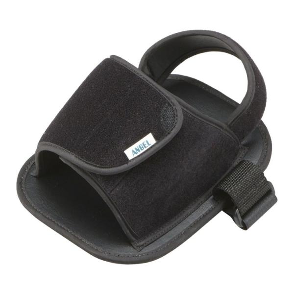 ●サイズ／M：22〜24cm、L：24〜26cm、LL：26〜28cm●重さ／165〜210g●材質／ナイロン、ポリエステル、塩化ビニル、他●カラー／M：茶、L：黒、LL：グレー●生産国／日本・フットレストから足が落ちてしまう方に。左右兼用...