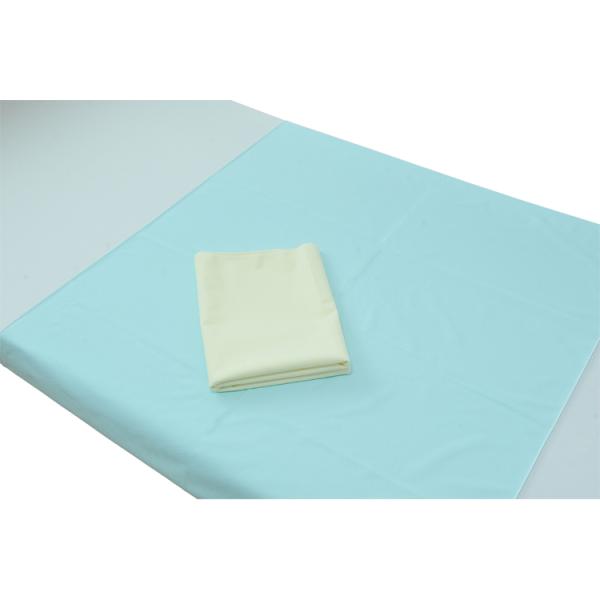 ●サイズ／幅145×長さ90cm●材質／表：ポリエステル100％、裏：ポリウレタンフィルム（耐熱）●生産国／日本●洗濯機可●脱水機可●乾燥機可●制菌加工、吸水加工、SEKマーク（制菌加工（橙））●ケース入数（ケース購入時）/50・制菌加工で...