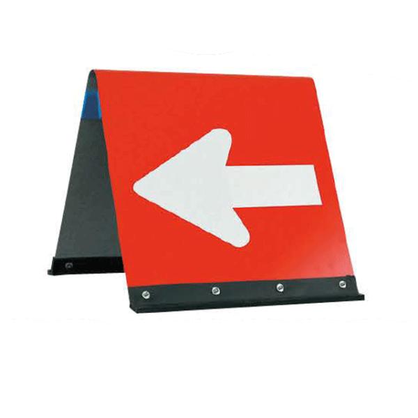 ・公団型方向指示板・全面反射・型式 : JH-450B・サイズ : 450×450mm・材質 : アルミ2mm・入り数 : 1台・メーカー : 安全興業(株)・メーカー直送品・北海道、沖縄ほか離島は別送料。・画像はイメージ画像です。