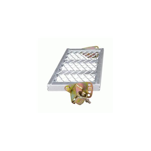 ・仮設階段として使用。・角度調整四段式。・メッシュ900幅。・保管、運搬にスペースを取らない。・メーカー: (株)伊藤製作所(ワンツウスリー)・メーカー直送品・個人宅への発送不可。・北海道、沖縄他離島は別送料。・画像はイメージ画像です。