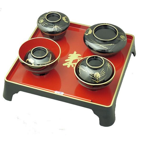 お食い初めの膳　女の子用生後１００日か１２０日目に赤ちゃんの成長を祝い「一生食べ物に困らないように」との願いをこめて、祝う儀式が「お食い初め」と呼ばれます。この時期といえばそろそろ離乳食に入る時期でもあり、また赤ちゃんの首もすわって、知恵も...