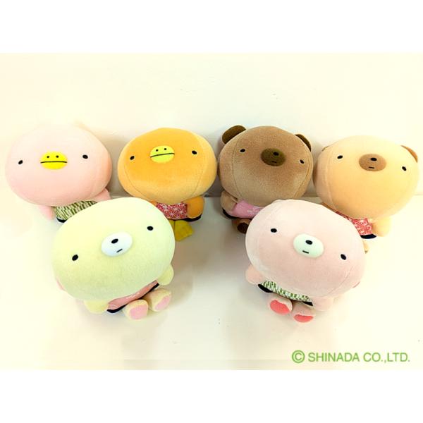 きれいな和柄の服を着た、ぐったりひと休み中の ぐったりさん。眠たそうな表情や小さめのおしりと手足がかわいらしい。あひる・くま・うさぎの3匹は、それぞれ体の色が2色ずつ。忙しい毎日、たまには力を抜いて ぐったりだらーんとしましょ。サイズ：約 ...