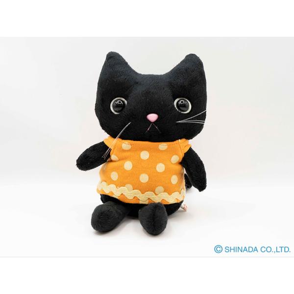 水玉の洋服がとっても似合う、4匹の子猫たち…。おしゃれが大好きで、自分を磨くのに余念がありません。お花にお水をあげたり、鳥とおしゃべりしたり、毎日が楽しそう。貴女も彼女たちと一緒にPartyしてみてはいかが？サイズ：高18×幅10×奥7cm...
