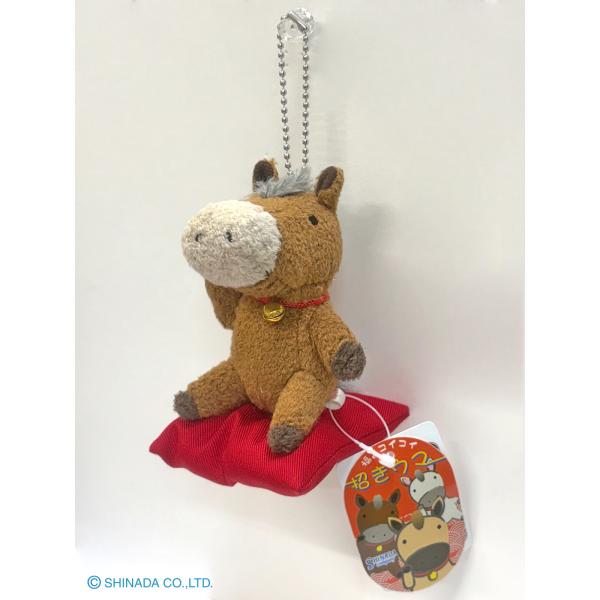 大好評の招きシリーズに、来年2014年の干支「招きウマ」が登場です。薄茶や濃茶色のウマは安定感アップ家庭円満の 安らぎ招き★白色のウマは財運や運気アップの 幸せ招き♪曲げたヒヅメでコイコイと、たくさんの幸せ招いてもらいましょう。サイズ：約 ...