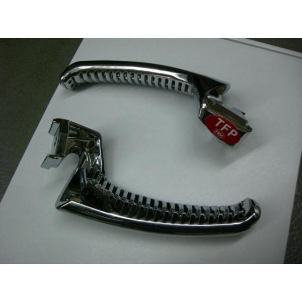 ■適合車種ダッジラムピックアップ(1994〜2001)※形状をご確認の上、ご注文ください■商品内容アメリカの有名メーカーTFP製です。素材は軽くて丈夫なABSとなります。交換タイプですので貼り付けタイプとは違いフィット感もバツグンです。高級...