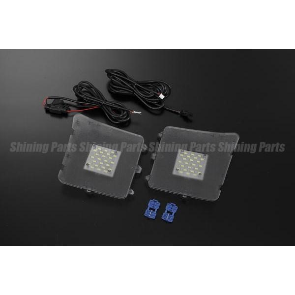 ■適応車種・DK系 CX-3(DKEAW/DKEFW/DK5AW/DK5FW)■商品内容車種別専用設計で自然なインストールを実現。純正のサービスホールカバーとの交換装着です。ルームランプまたはトランクランプに結線を行い使用します。片側24発...