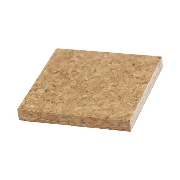 クッション材、工作におすすめなコルクブロックです。【用途】クッション材、工作等に使用するコルク素材。【機能・特徴】用途色々、自然素材を使用した商品です。【仕様】●サイズ(約)：90mm×90mm×10mm。【材質】●コルク。