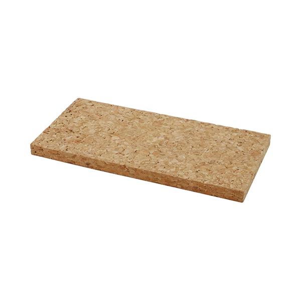 クッション材、工作におすすめなコルクブロックです。【用途】クッション材、工作等に使用するコルク素材。【機能・特徴】用途色々、自然素材を使用した商品です。【仕様】●サイズ(約)：180mm×90mm×10mm。【材質】●コルク。