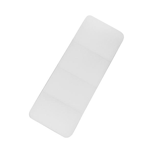 プラスチック製でサビに強い。【用途】クサビ。【機能・特徴】樹脂の為錆びに強く、木柄へのサビ移り・腐食を防ぎます。サイズが大きく、クサビが長く出た場合でもノコギリ等で切断できます。片面が滑り止め&amp;抜け防止の効果のある格子状になっていま...