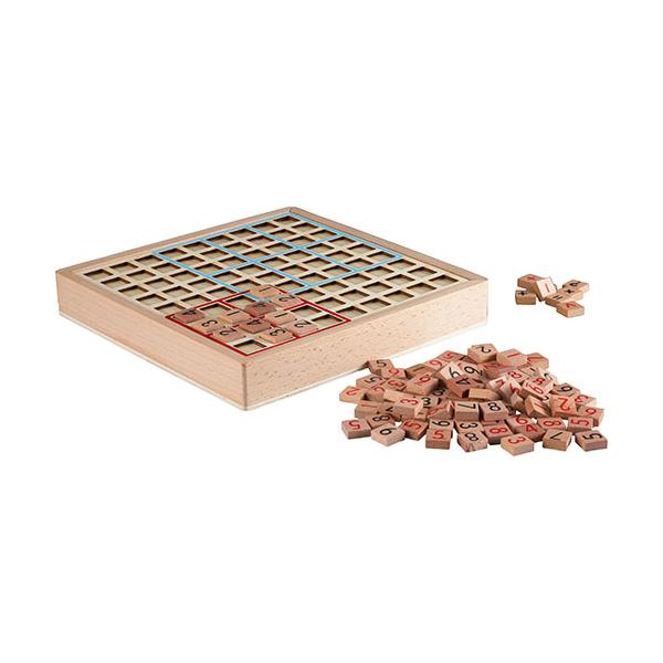 1〜9までの数字を縦横に同じ数字が重ならないように並べます。初級から上級までの問題と回答集付きで挑戦!ボード式なので何度もやり直せます! 数独,ボードゲーム,頭を使う,数字ゲーム,パズル,知育,問題集,楽しい,脳トレ,ボケ防止