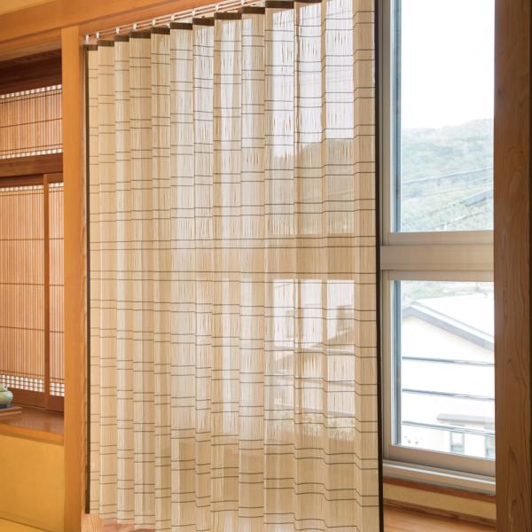 竹すだれカーテン　200×170cm　1枚　TC1507W お使いのカーテンレールにかけて使える竹製カーテンです。強い日差しを美しい天然竹が柔らかい日差しに変え、涼感を演出します。 製造国:日本 素材・材質:本体:竹ヒゴ、編み糸:レーヨン ...
