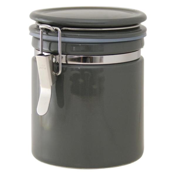 ZERO JAPAN コーヒーキャニスター150 CO-150 SGY・スチールグレー インテリアに合わせて使えるコーヒーキャニスターです。 生産国:日本 素材・材質:陶器 商品サイズ:Φ105×H126mm 重量:約640g 仕様:容量:...