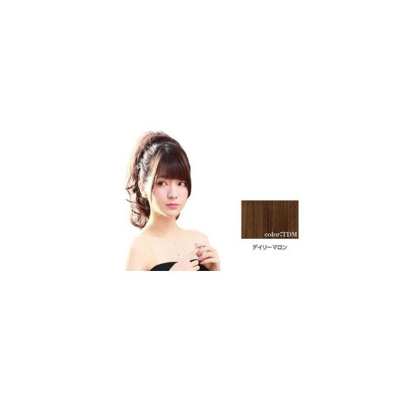 プリシラ ストレッチウィッグ Jカール AC-77 耐熱　TDM・デイリーマロン 軽やかな印象の細かいJカール。ストッパー付きの伸縮性のあるカップで、土台の団子をすっぽり包み込みしっかりと固定できます。 コームが付いているので土台の団子に差...