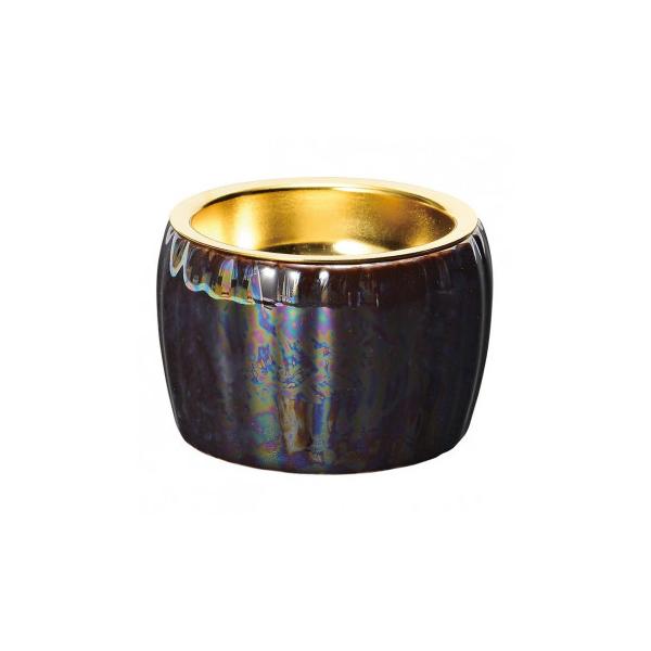 鳳華(ほうか) 仏器 アイボリーブラック 32E800R300072 シンプルなデザインと飽きのこない色なので色々なお仏壇に合います。 生産国:日本 素材・材質:陶磁器 商品サイズ:56×56×37mm 重量:66g おすすめ キーワード【...