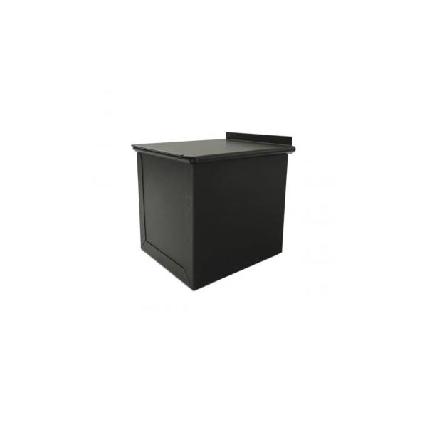 松永製作所　MBテフロン加工 究極の1斤食パン型  MS133 究極の一斤は正方形に近い形のデザインとなります。高さは13センチと高く作られているため食べ応えもしっかりあります。蓋の有り無しで焼き方を自由に変えることができます。型に勾配が付...