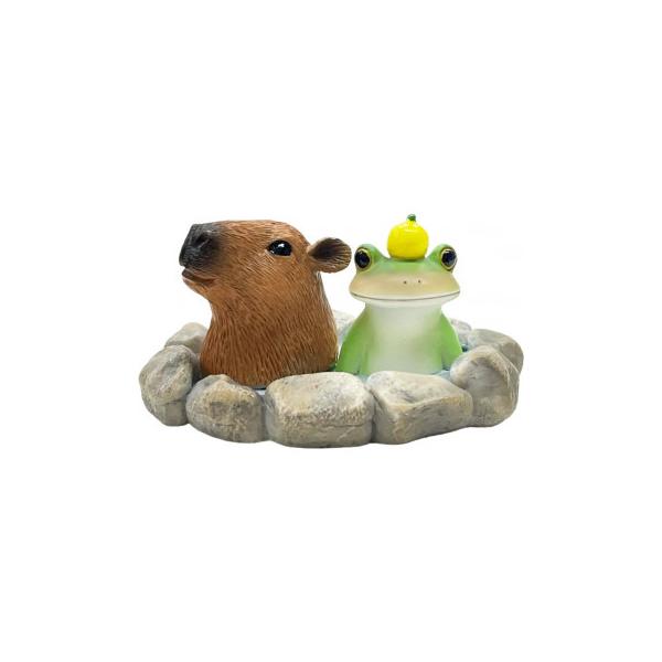 コポー　カピパラとお風呂　74029 職人さんによる手作業で作られています。手作りならではの個性があります。眺めているだけできっとクスリと笑顔になれます。お部屋の片隅や、ガーデンマスコットとして多肉植物の寄せ植えなどにも置いたり、お気に入り...