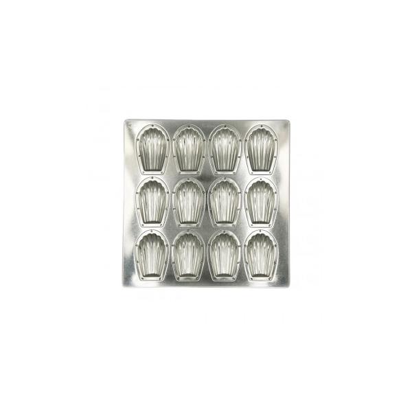 松永製作所　シルバーマドレーヌ天板12P  MS159 オールシーズン使える定番のマドレーヌ型は、12個付けのため初心者から上級者まで人気の型です。一度に多くの焼き菓子を作ることが可能です。表面にシリコン加工がかかっており型離れの良さに定評...