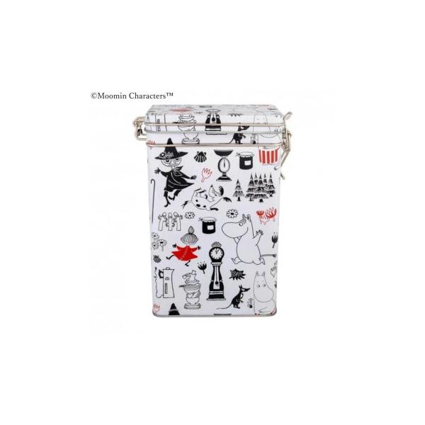 MOOMIN ムーミン コーヒー缶 ムーミンファミリー MNX080116 ムーミンデザインのコーヒー缶です。 生産国:中国 素材・材質:鉄(スズメッキ)(フタ:ゴム製パッキン付き) 商品サイズ:約150×200×80mm ムーミンデザイン...