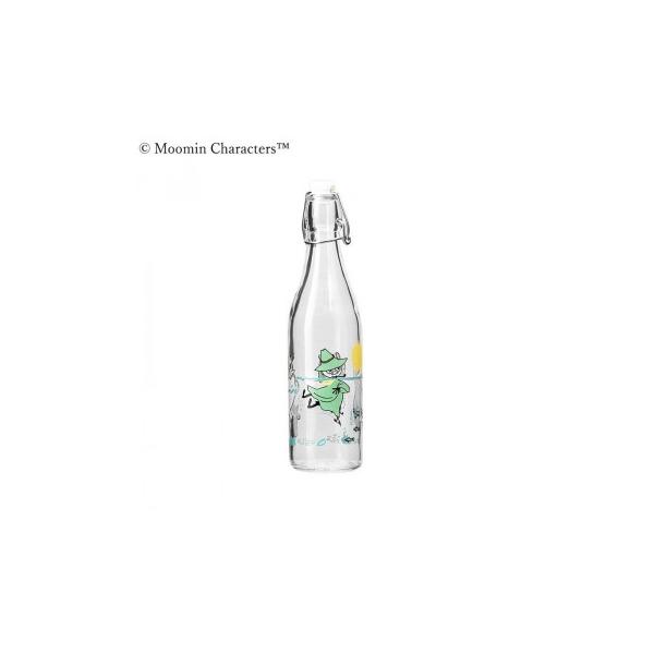 MOOMIN ムーミン ガラスボトル 500ml FUN IN THE WATER MRA060277 ムーミン達がデザインされたおしゃれなガラスボトル。蓋は樹脂製なので、きっちりと密閉されます。ガラス製のボトルにはお水を入れるほかに、花瓶...