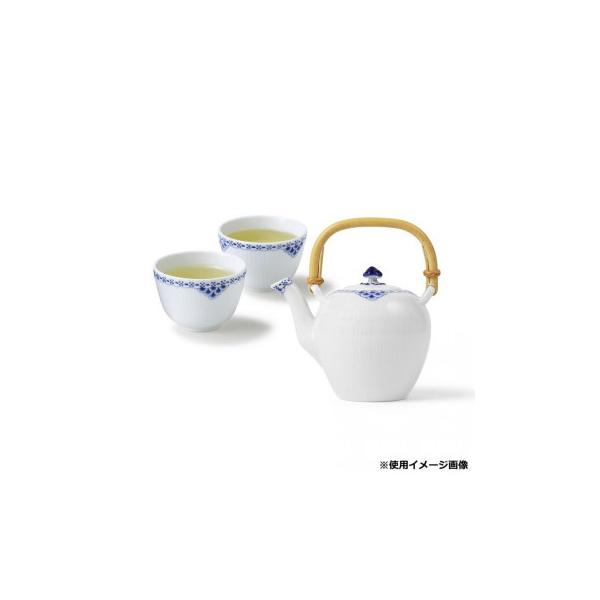 (C)ロイヤルコペンハーゲン　　プリンセス ジャパニーズティーセット for 2　1077275 梅雨の季節にプリンセスの日本茶セットでほっとするひとときをすごしてはいかがでしょうか。小さくて可愛らしいティーポットとカップペアのセットです。...