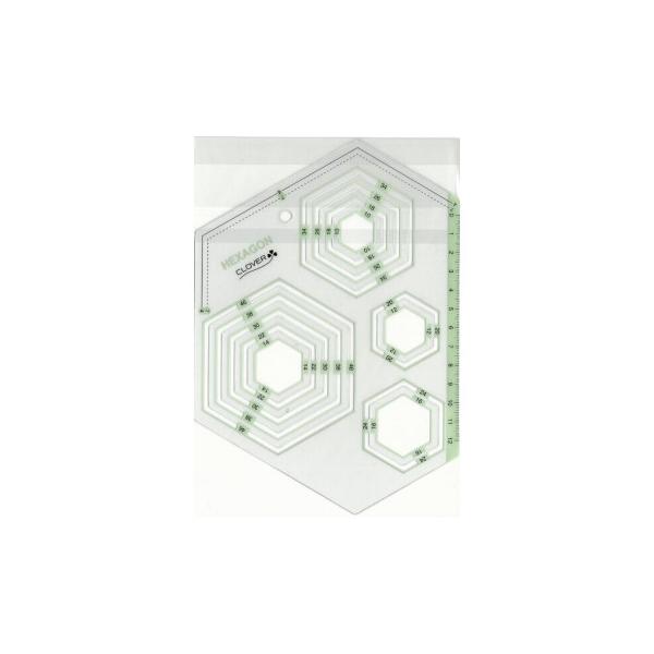 クロバー ピーステンプレート 六角形　57-995 ピースドキルトのお手伝い。お好きなサイズのパターンが作れます。布や紙などの作図をしたいところにピーステンプレートを置いて、必要なパターンサイズをなぞります。ワンパッチなどの作品作りに便利で...