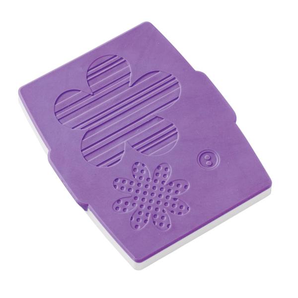 【ご購入後の当店からの連絡はご登録のメールアドレスに通知いたします。必ずご確認ください】【商品概要】サイズ:全体/約13.3×9.8×1.7cm、型/ストライプ約6.8cm、ドット約4.2cm、ボタン約1.1cm重量:約133g材質:ポリス...