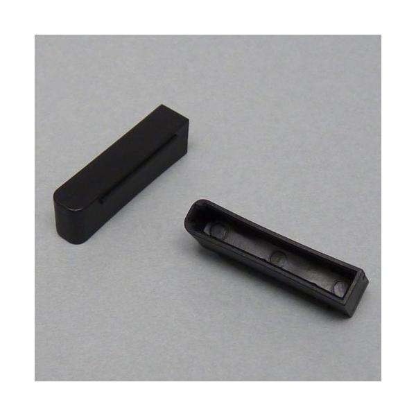 【ご購入後の当店からの連絡はご登録のメールアドレスに通知いたします。必ずご確認ください】【商品概要】Serial ATA(SATA)の電源ケーブル先端用保護キャップ。内蔵用ハードディスク・DVDドライブ・光学ドライブ・ストレージ等のシリアル...