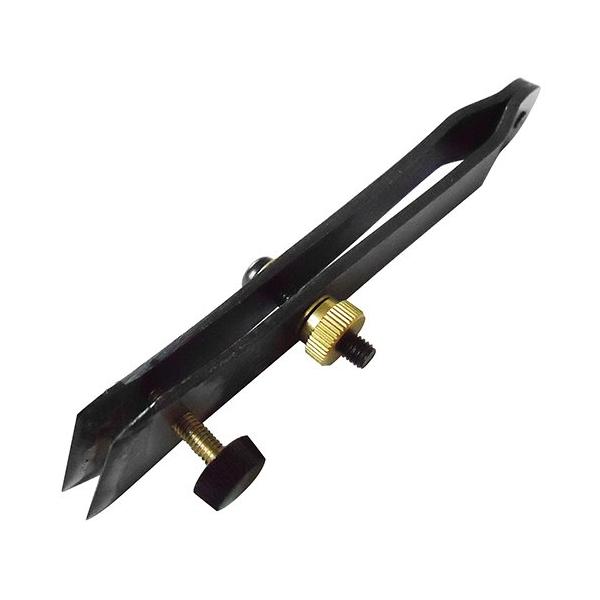 【ご購入後の当店からの連絡はご登録のメールアドレスに通知いたします。必ずご確認ください】【商品概要】【商品説明】説明長い年月が磨き上げてきた伝統!二丁白引き【商品詳細】ブランド：常三郎商品名：常三郎 二丁白引き製造元：常三郎【当店からの連絡】