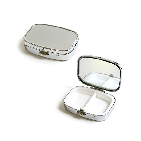 【ご購入後の当店からの連絡はご登録のメールアドレスに通知いたします。必ずご確認ください】【商品概要】本体サイズ: W56.5×H45mm素材: 金属ケース: 鉄製/インナーケース: ABS樹脂入数: 1個入生産国: 中国仕切り: 2つ【商品...