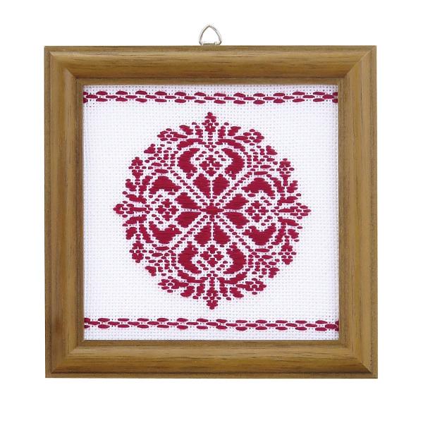 【ご購入後の当店からの連絡はご登録のメールアドレスに通知いたします。必ずご確認ください】【商品概要】品番:こぎん59仕様:こぎんキット色・柄:白セット内容:オリムパスこぎん糸(えんじ)〈194〉、オリムパスNo.1100布〈コングレス〉白〈...